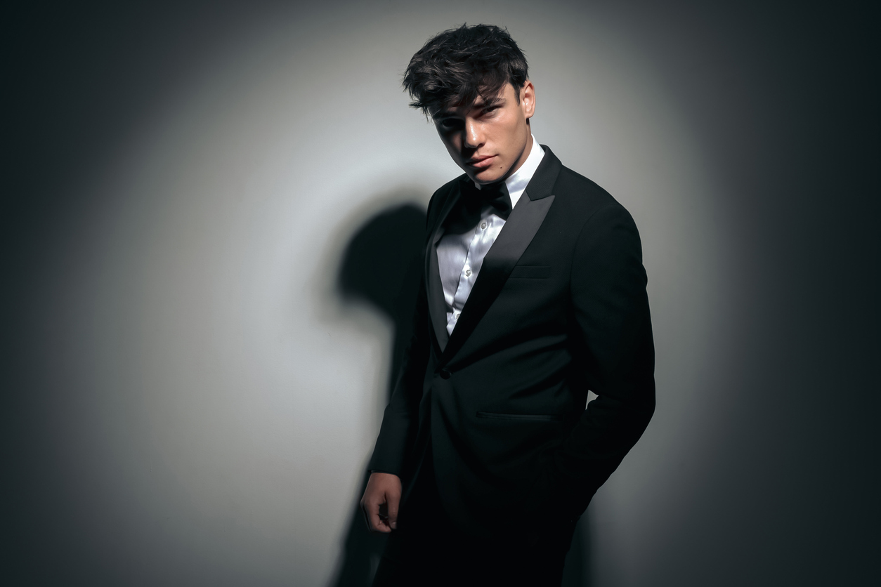 How To Remain Mysterious & Attractive Instead Of Boring & Predictable